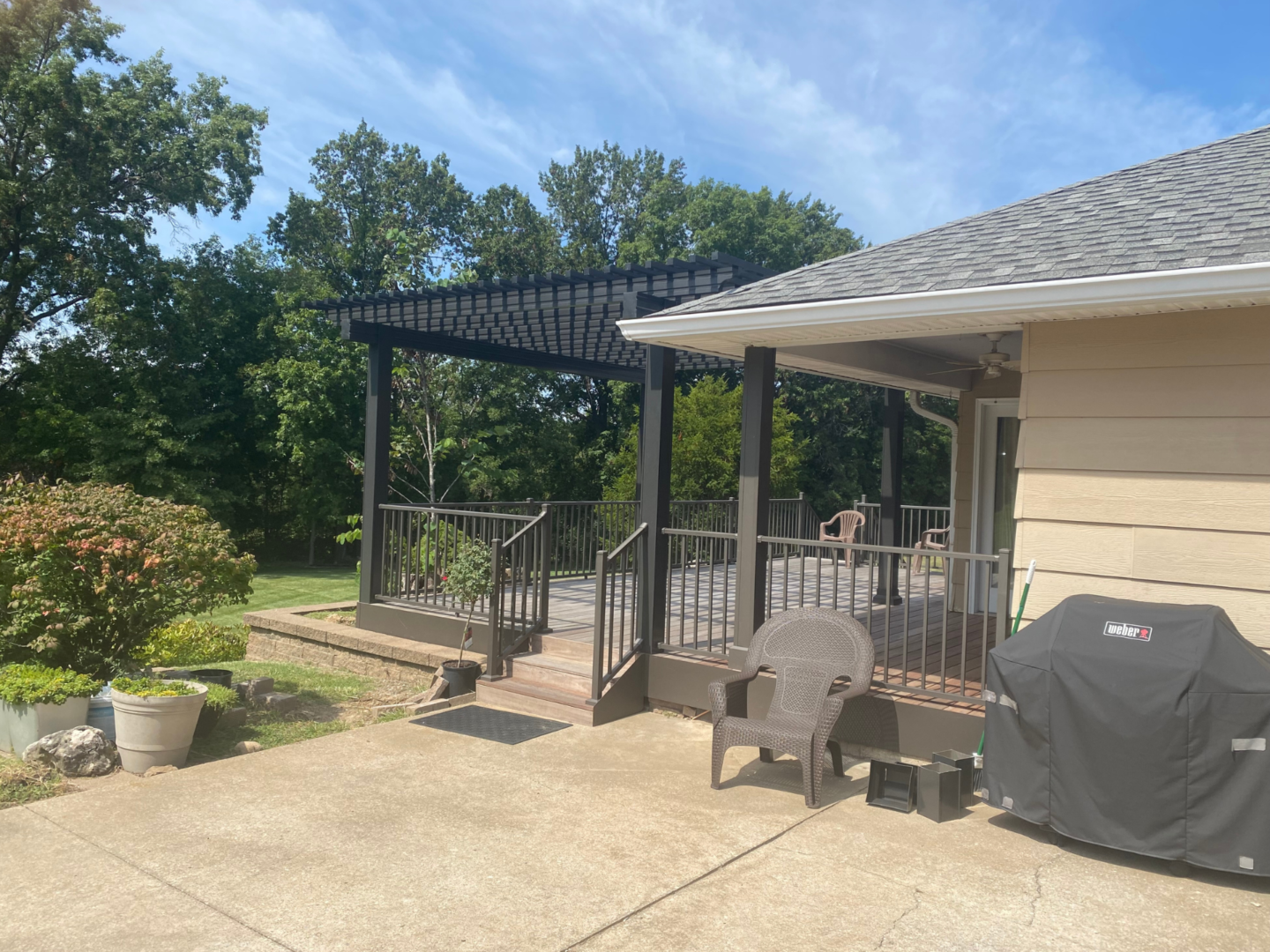 10 Covered Patio Roof & Deck Roof Ideas For Easy Outdoor Living